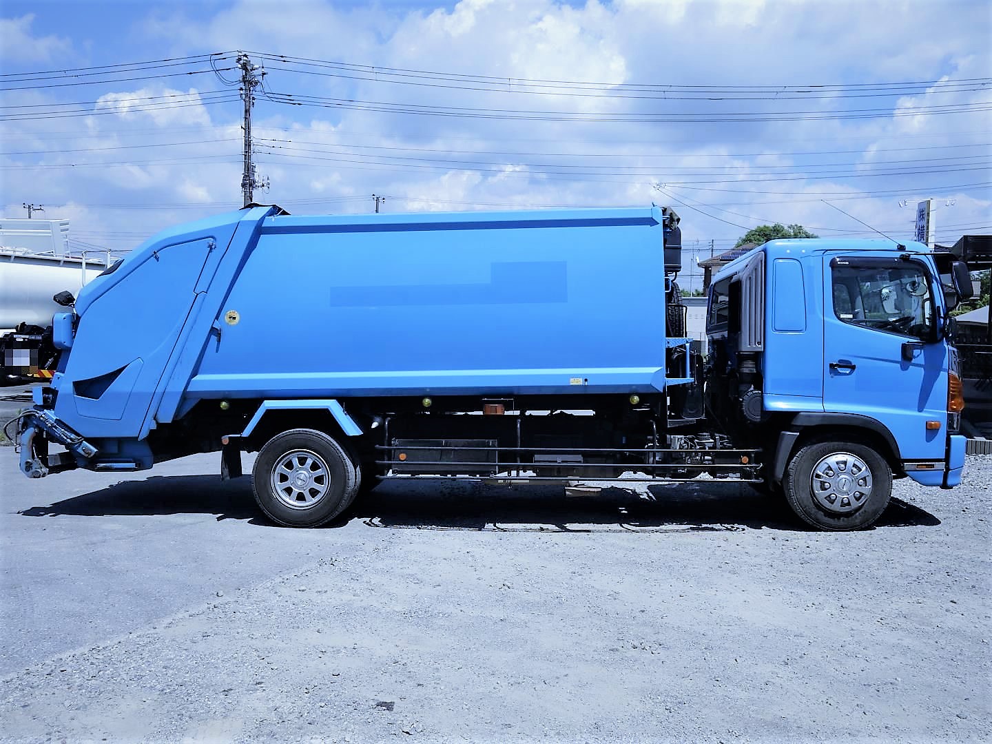 Ton 12.2㎥ Press-type waste truck (Hino H24) weighing machine - ZMC JAPAN